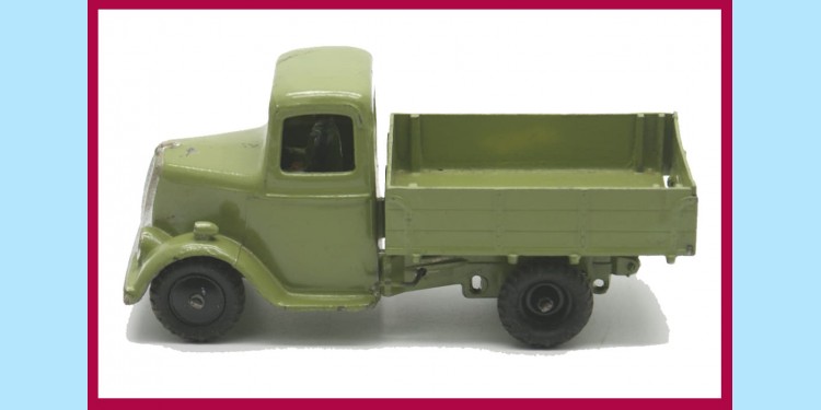 BRITAINS: 59F - POST WW2 FARM LORRY - 4 WHEEL TIPPER + DRIVER - EXCELLENT