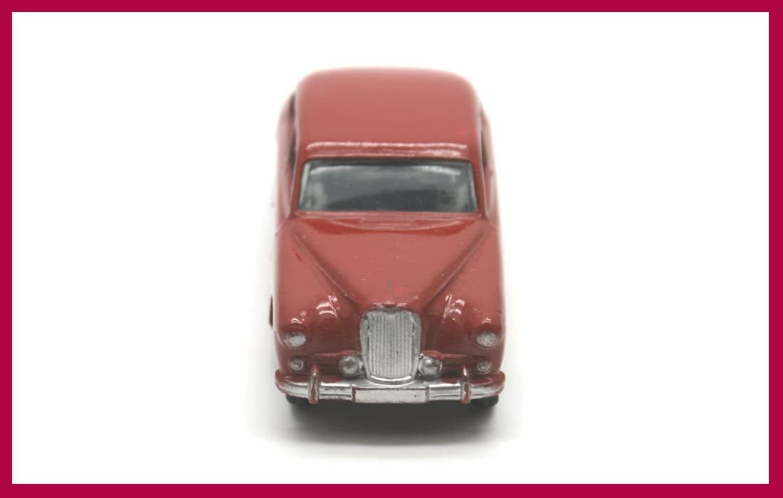 CORGI: 205 - RILEY PATHFINDER - RED - NEAR MINT - BOXED