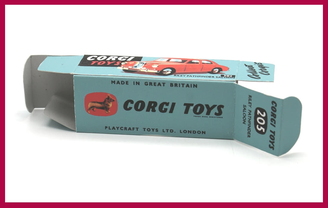 CORGI: 205 - RILEY PATHFINDER - RED - NEAR MINT - BOXED