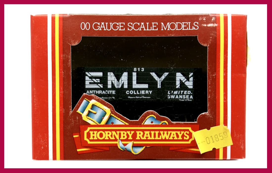 HORNBY RAILWAYS: R118 - 7 PLANK OPEN COAL WAGON - EMLYN COLLIERY - MINT