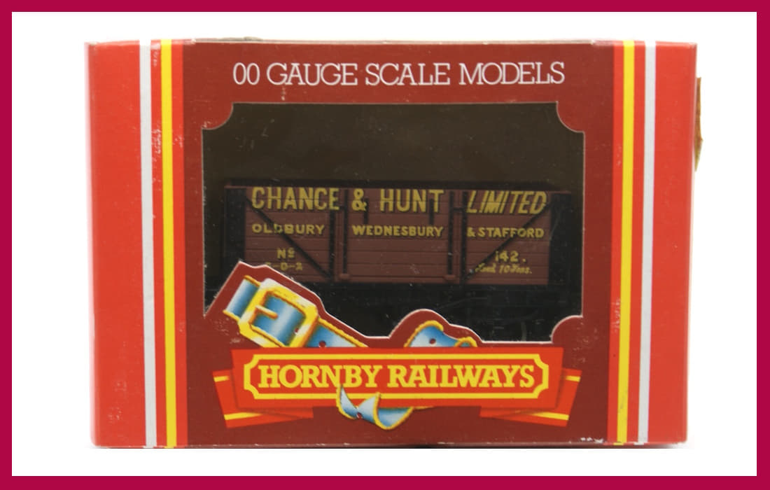 HORNBY RAILWAYS: R206- 7 PLANK OPEN WAGON - CHANCE & HUNT LTD - MINT
