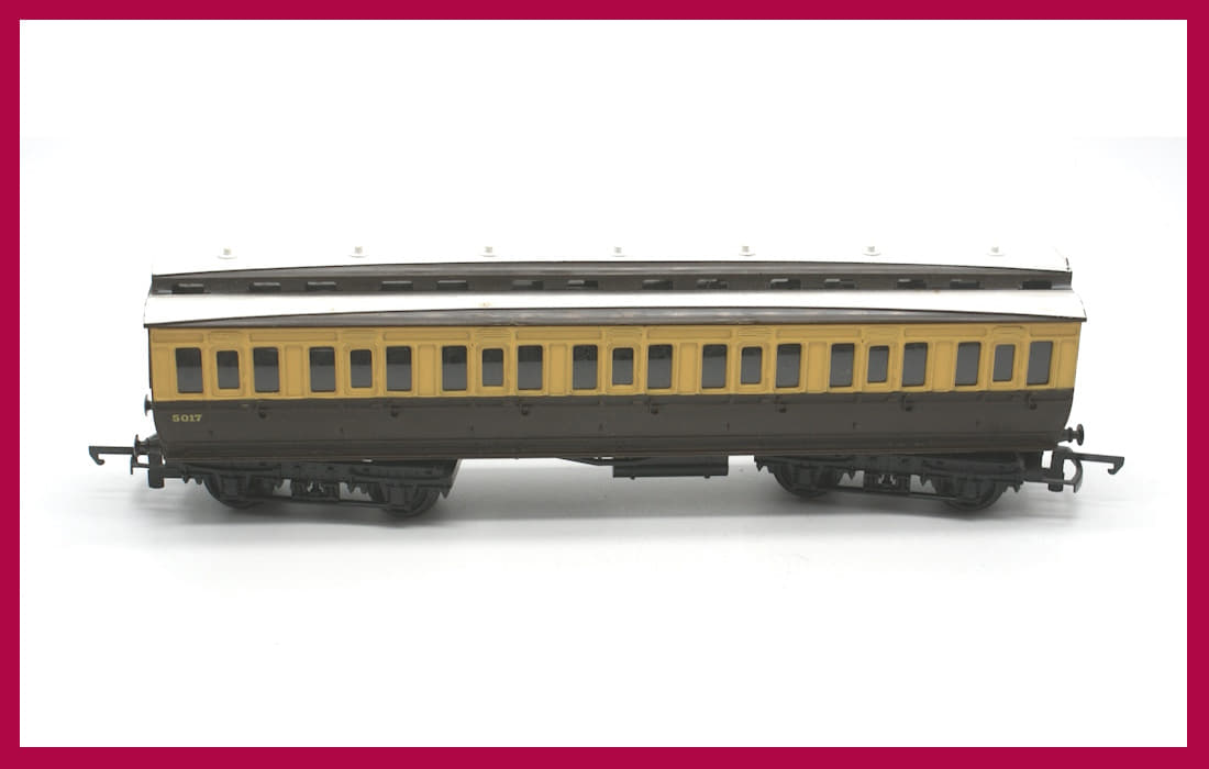 TRIANG RAILWAYS: R332/3 - GWR COMPOSITE AND BRAKE COACHES - CLERESTORY ...
